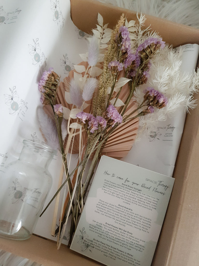 DIY Dried Flowers Posy Kit – The Wild Flora